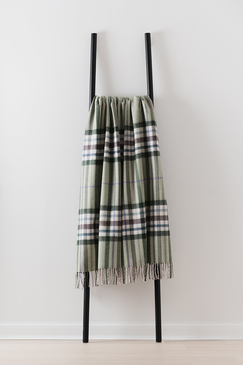Moraig throws | Remony Merino Lambswool Throws | Made in Scotland